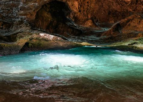 The Truth About Oahus Mermaid Cave Plus How To Find It Mermaid