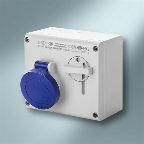 16a 3 Pin 2pe Switched Socket Isolator Blue 230v Scame