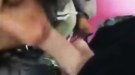 Docking In Public Eporner