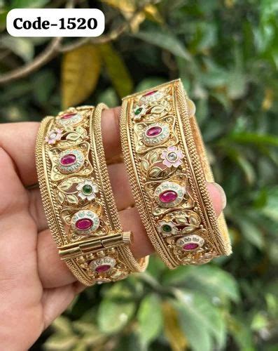 Round Golden Woman Brass Engagement Bangles At Best Price In Mumbai
