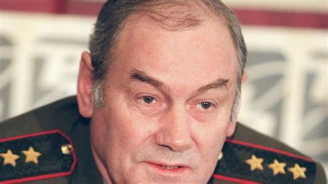 Руски генерал призова Москва да не напада Киев и Путин да подаде оставка