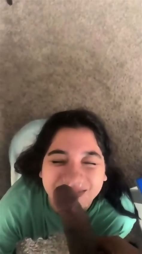 Namorada Chupando E Levando Gozada Na Cara Eporner