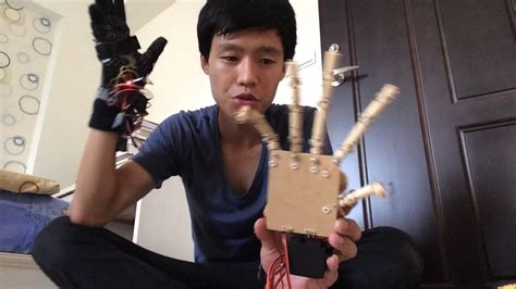 Arduino Robot Hand Wirelessly Controlled Youtube