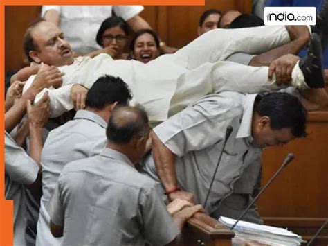 जब विजेंद्र गुप्ता को जबरन निकाला गया था सदन से बाहर अब वही विधानसभा स्पीकर बन लौटे जानिए 2015