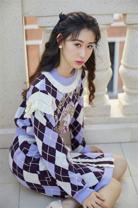 小米 吴雨珏 参加上海时装周，元气十足 360娱乐，你开心就好