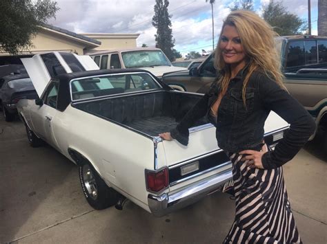 Courtney Hansen Car Shopping In Scottsdale With Richard Rawlings