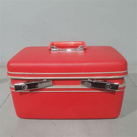 Vintage Red Sears Courier Hard Shell Train Case Tramps Uk