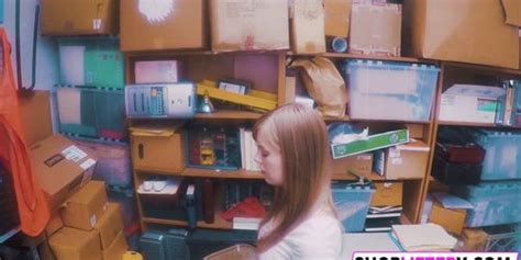 Shoplifter Dolly Leigh Gets Nailed By The Lp Officer