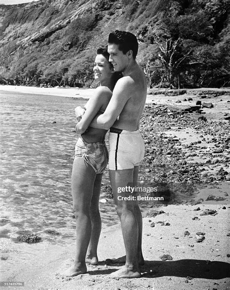Elvis Presley And Joan Blackman Playing The Respective Roles Of Chad