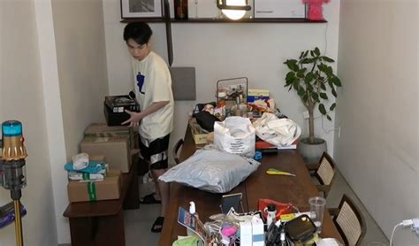 더쿠 샤이니 키 집 텃밭 잡초에 점령당해 무슨 일나 혼자 산다