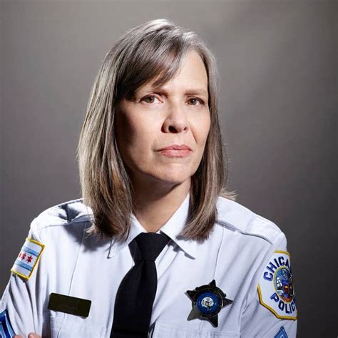 Chicago Pds Amy Morton Show Wont Gloss Over Topical Issues Parade