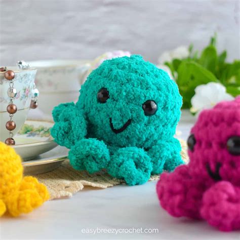 Mini Amigurumi Crochet Octopus
