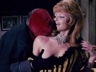 Naked Uta Levka In The Oblong Box