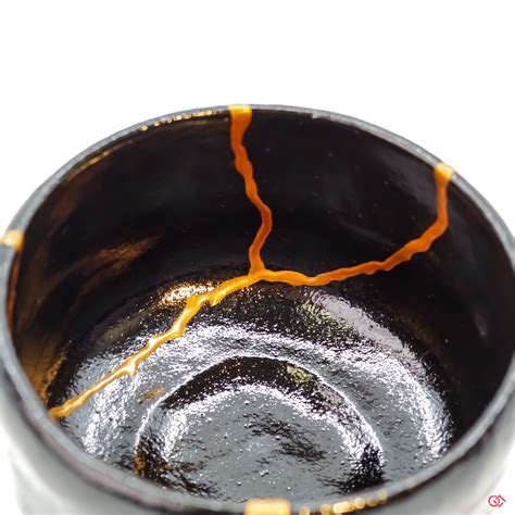 Kintsugi A Japanese Philosophy For A Better World The Kintsugi Labo Japan
