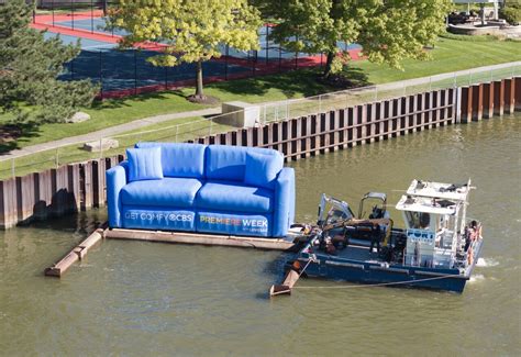 Tv Fans Sink Into Cbss Comfy Blue Sofa Tour