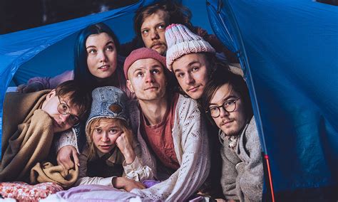 Vimma Saura Booking Agency