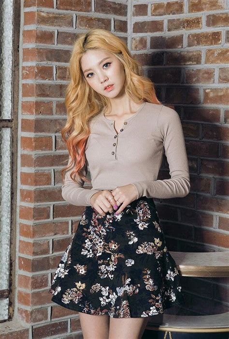 Rock Chae Eun Modelos Looks Garotas