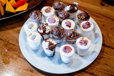 בר פאב בהרצליה פיתוח בשרון במרכז הארץ אינגה בר Inga Bar