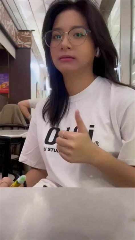 Zee Jkt48 👍👍👍 Gurl Zoya Quick