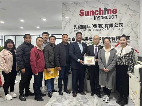 Warmly Welcome The Delegation Of The Construction Industry Development