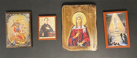 Book Reviews And More Product Review The Holy Art Greek Icons And