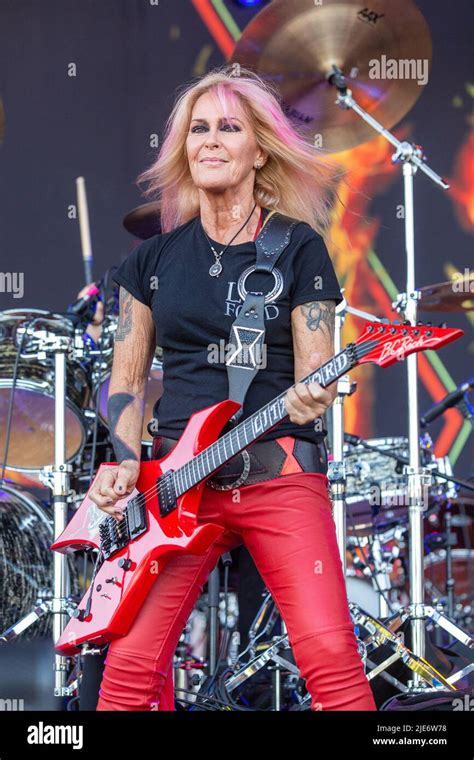 Lita Ford 2022