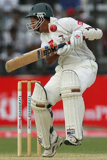 Habibul Basher Fails To Avoid A Steep Delivery From Brett Lee