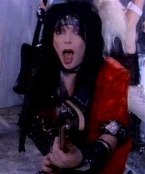 Pin By Begüm Özdemir On Motley Crue Mick Mars Motley Crue Motley Crüe