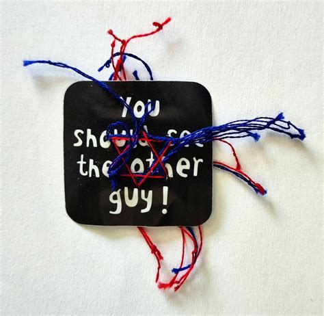 ששונה שיץ פלסטרים לריפוי מגזין פורטפוליו