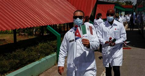 Médicos Cubanos Entre La Crisis De Personal En Italia Y El Estrés Por