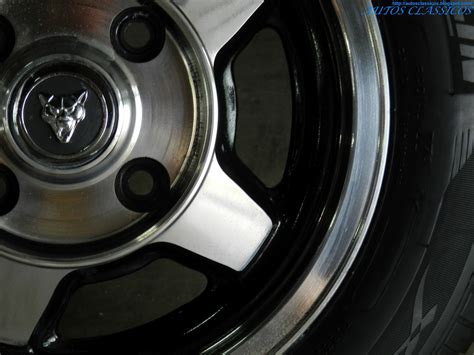 Autos ClÁssicos ServiÇo Polimento De Rodas