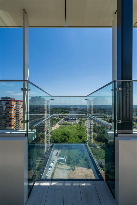 Glass Railings And Viewing Platform Of Sky Office Rfixeu