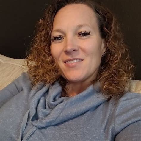 Alice Evans 440 • Threads Say More