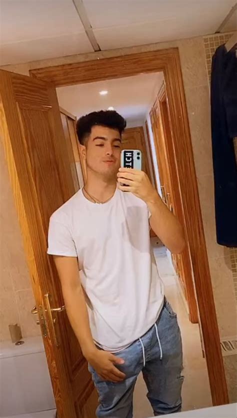 Pin En Naim Darrechi