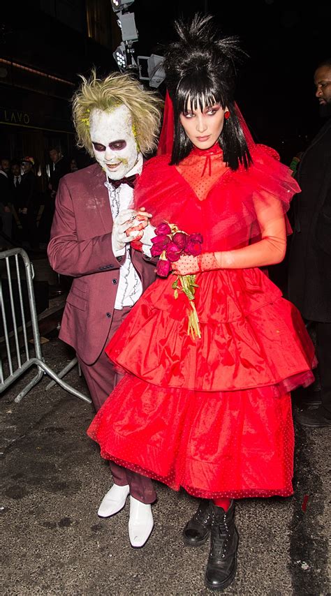 Famous Couple Costumes These Celebrity Couples Costumes Are