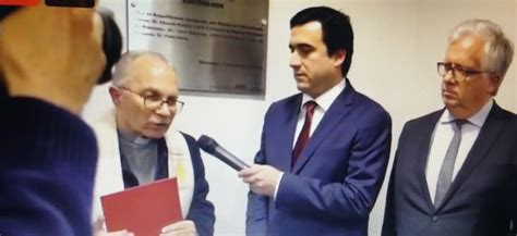 Temos Muitas Saudades Do Doutor Docas