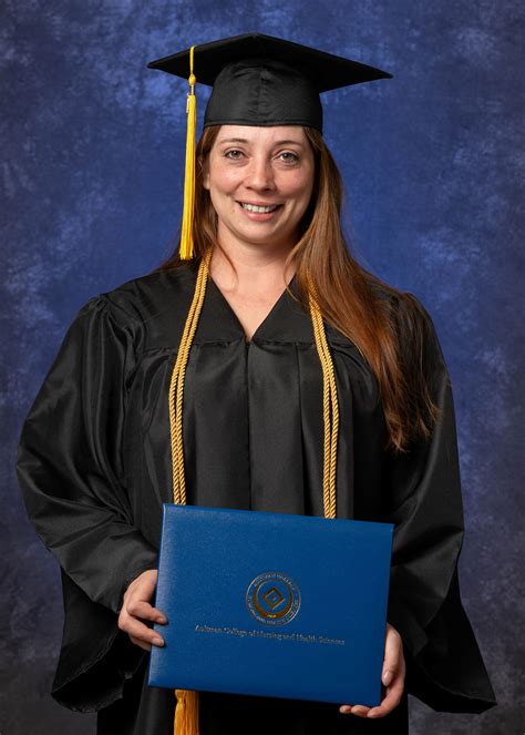 Grateful Student Story Laura Smith