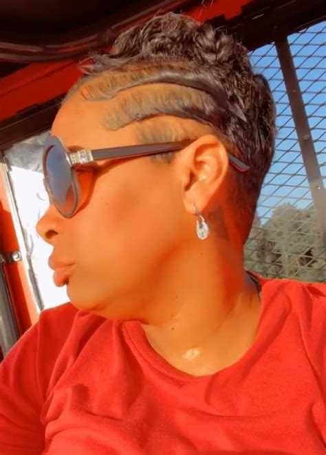 Meyon Evelyn Meyon Evelyn Added A New Photo