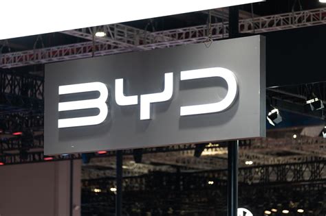 Elegance By Egger El Diseño Único Del Yangwang U7 Notas21