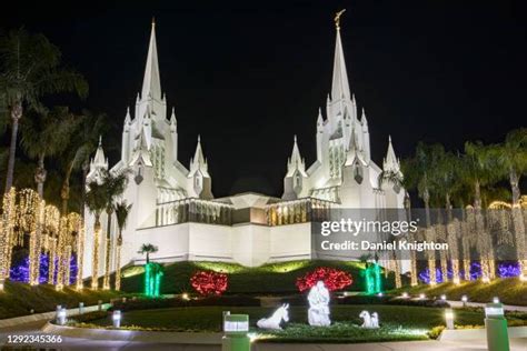 Mormon Church In San Diego Photos And Premium High Res Pictures Getty