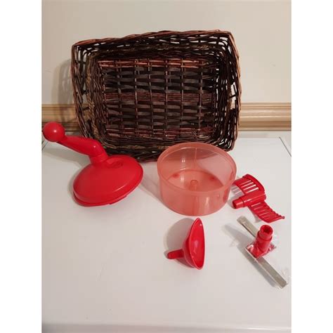 Tupperware Kitchen Tupperware Quick Chef Red Food Processor Chopper