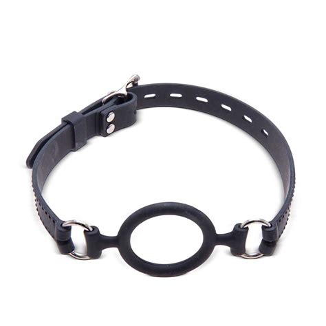 Roubík S Kroužkem Gun Erotic City Oc Letňany Praha Wolt