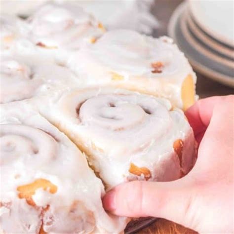 Overnight Sourdough Cinnamon Rolls Recipe With Active Starter