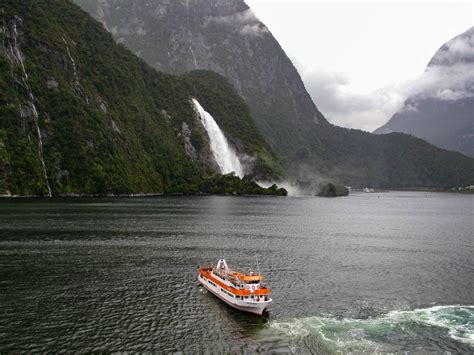 New Zealand Popular Attractions Photos