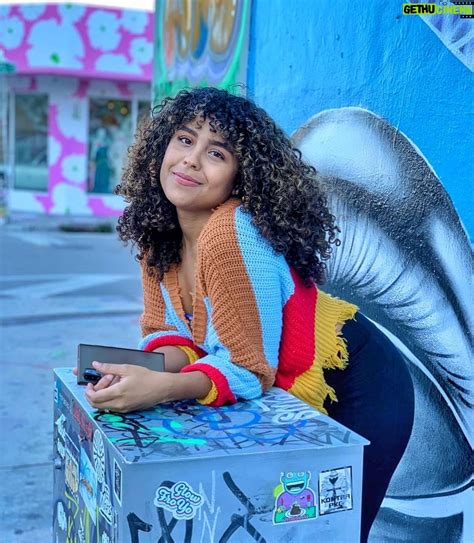 Brashell Santos Wiki Biography Age Gallery Spouse And More