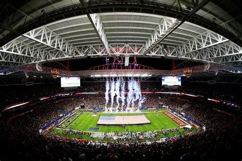 Meet The Miami Hurricanes Hard Rock Stadium Again For The First Time