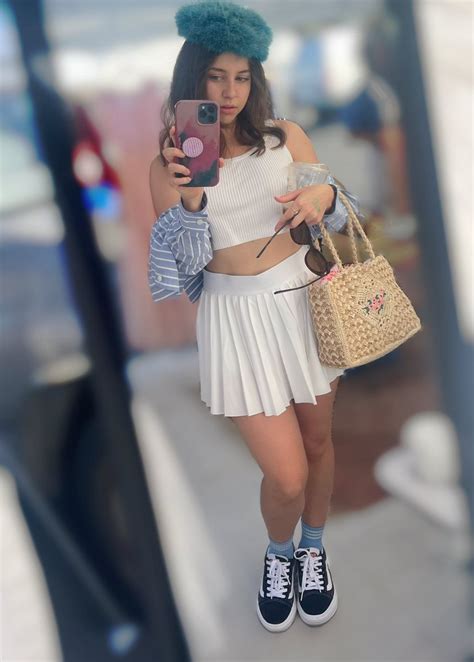 Lets Go Shopping Bitch 🛍 Princess Violette🍓 Themissviolette