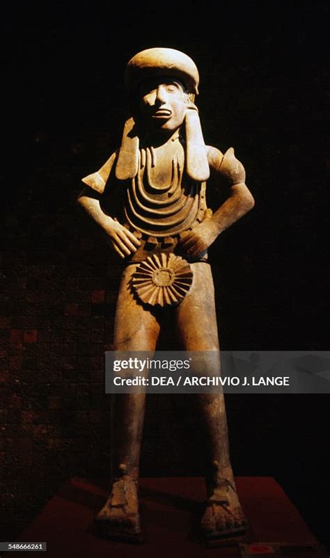 Statue Of A Priest Of Mictlantecuhtli God Of The Dead Aztec News
