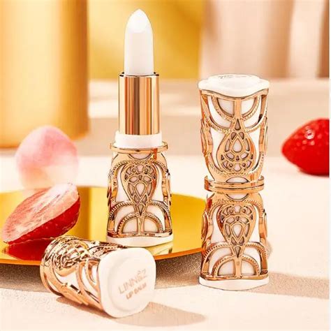 Linnsz Fruit Flavor Lip Balm Moisturizing Nourishing Lipstick Anti Dry