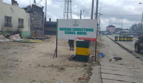 Women Expose Romance Scams Sex Blackmail Corruption Orchestrated By Inmates In Warri Prison